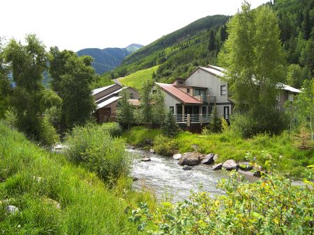 Telluride Lodging | Top-Rated Accommodations | Book Now for 2025